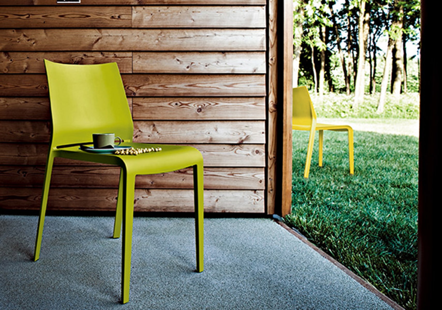 ixc. (イクスシー) RIGAリーガ スタッキングチェア- アウトレット | カッシーナ・イクスシー オンラインストア